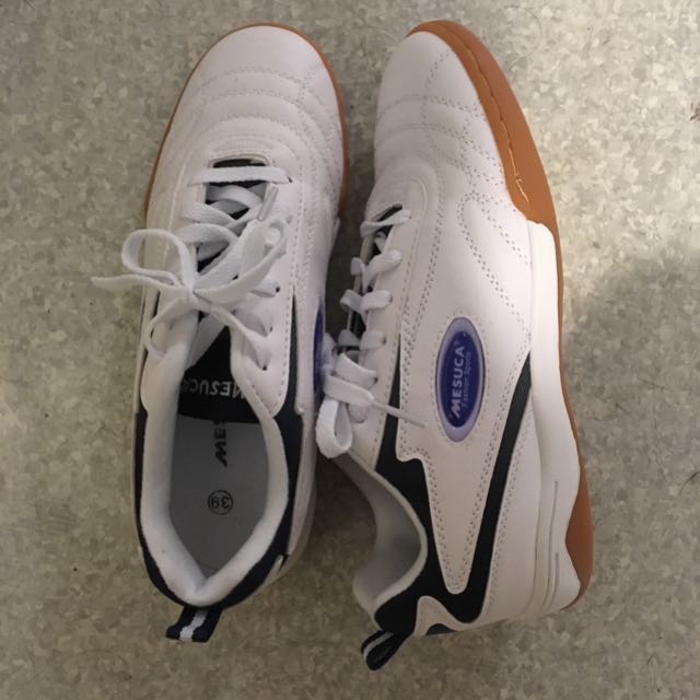 esko 1153 運動鞋 $219